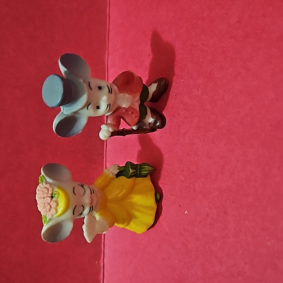 Source Unknown | Accents | Set Of 2 Vintage Mouse Figurines Porcelain ...